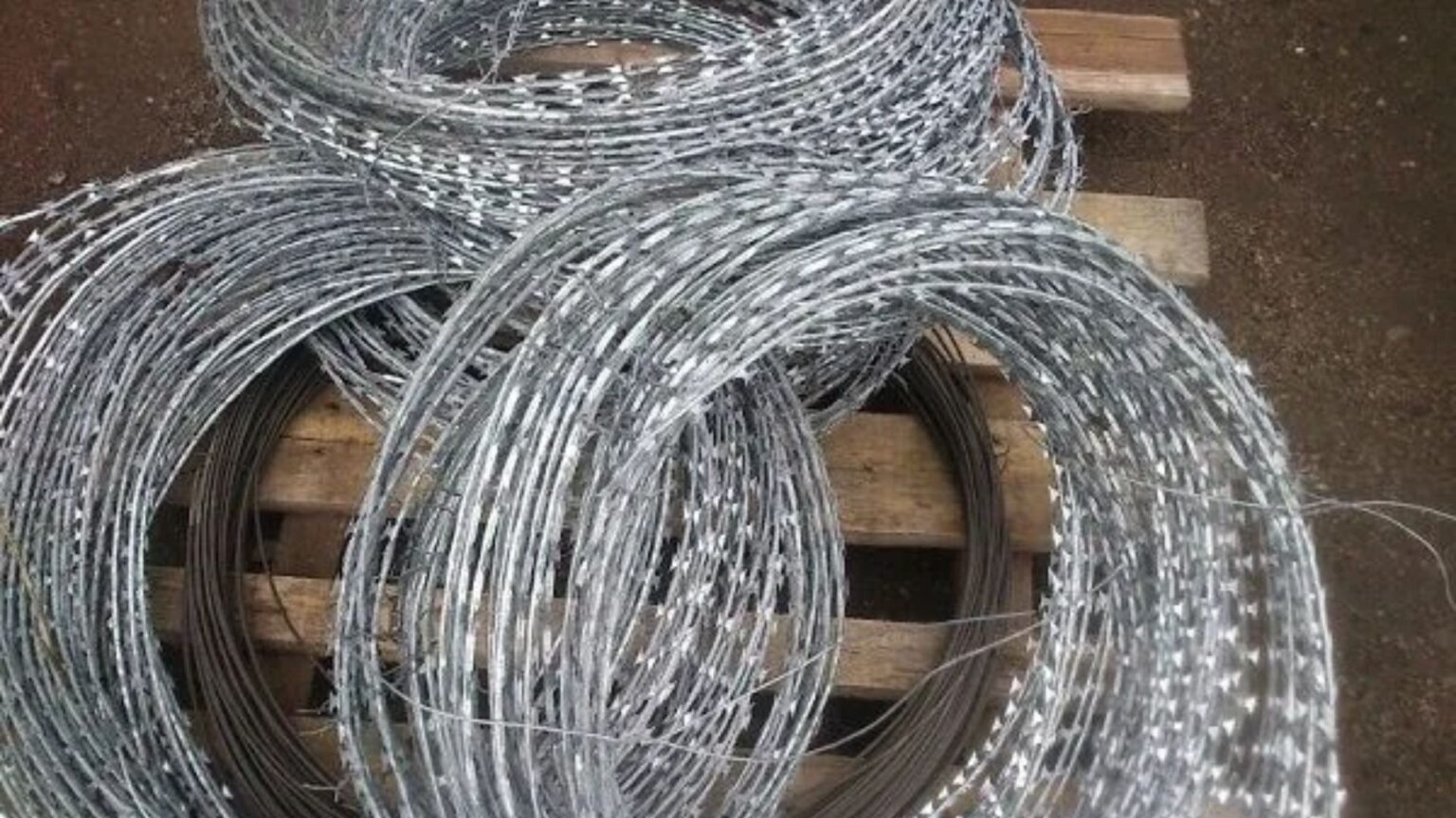 Razor Wire Installation 101: Tips for Effective and Safe Security Measures